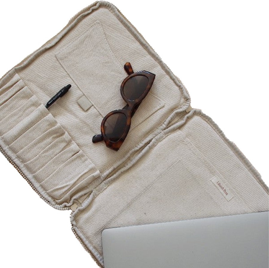 ‫Lilush Box - קייס סנטיגו צבע שמנת | סופר-פארם‬