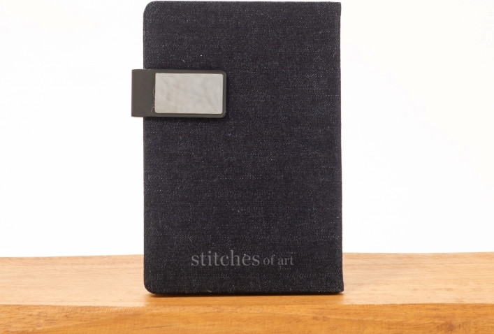 ‫Stitches - מחברת מגינס Notebook | סופר-פארם‬